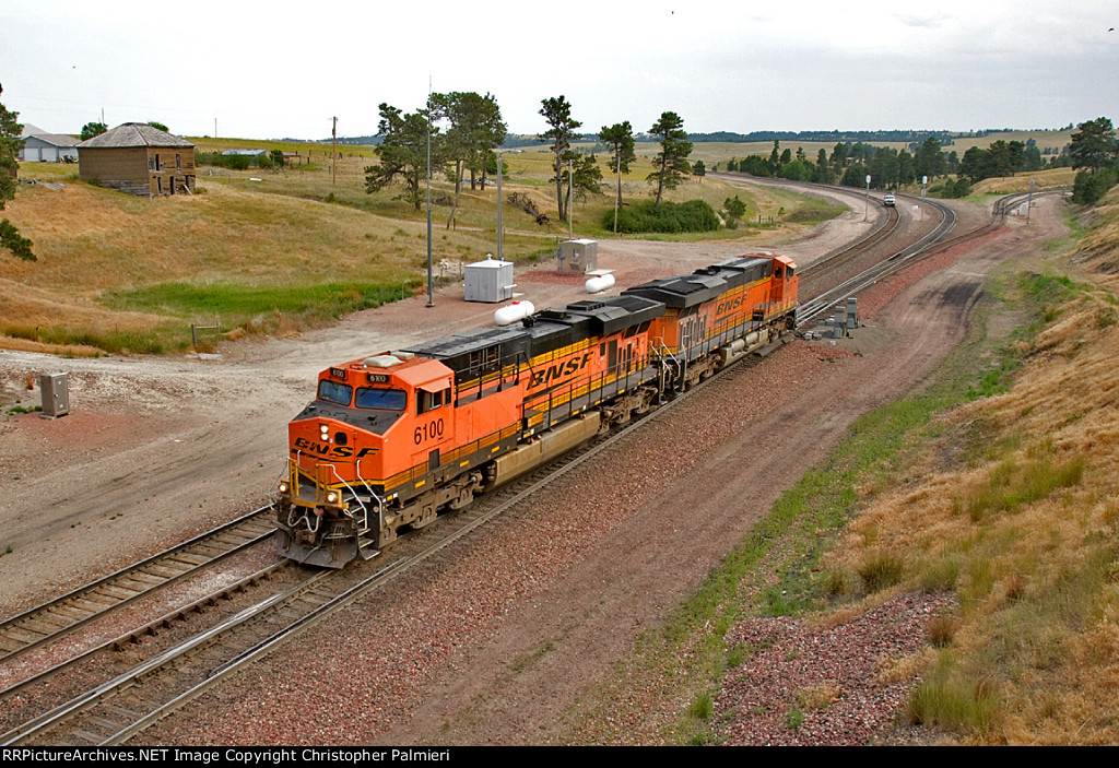 BNSF 6100 and BNSF 6417 in Helper Service